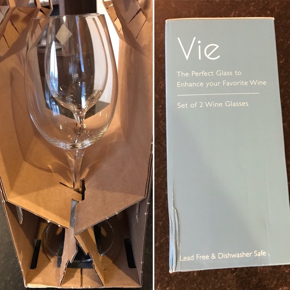 Nambe | Dining | New Nambe Vie Pinot Grigio Wine Glasses Set Of 2 ...